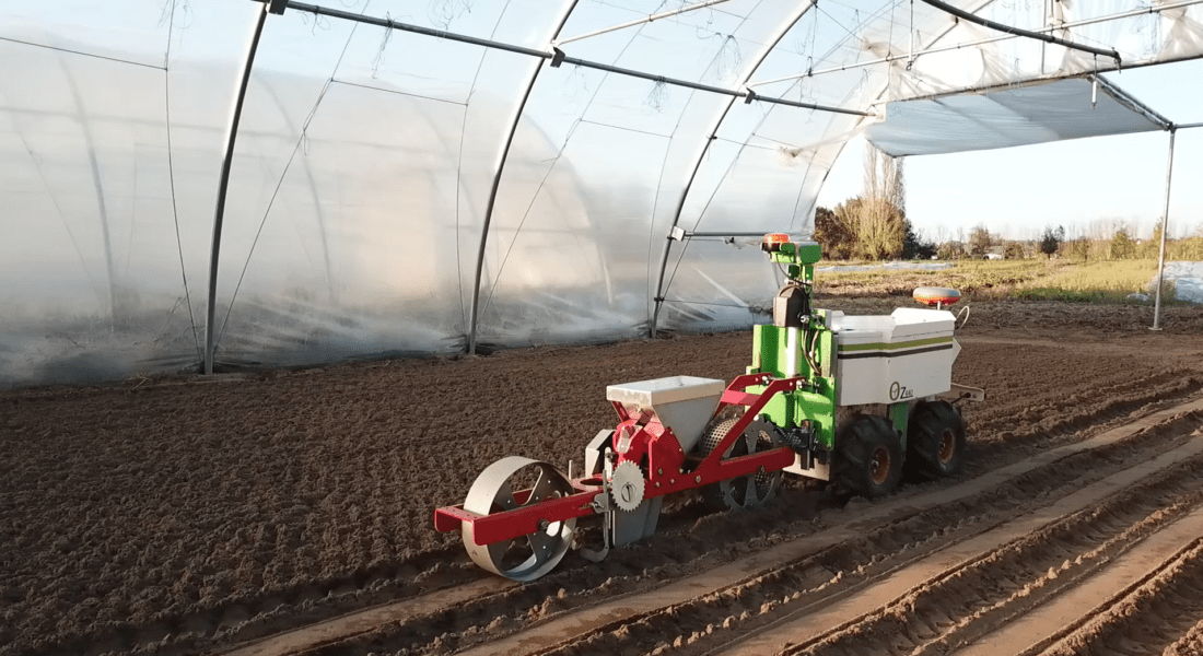 Oz gets sowing! - Naïo Technologies